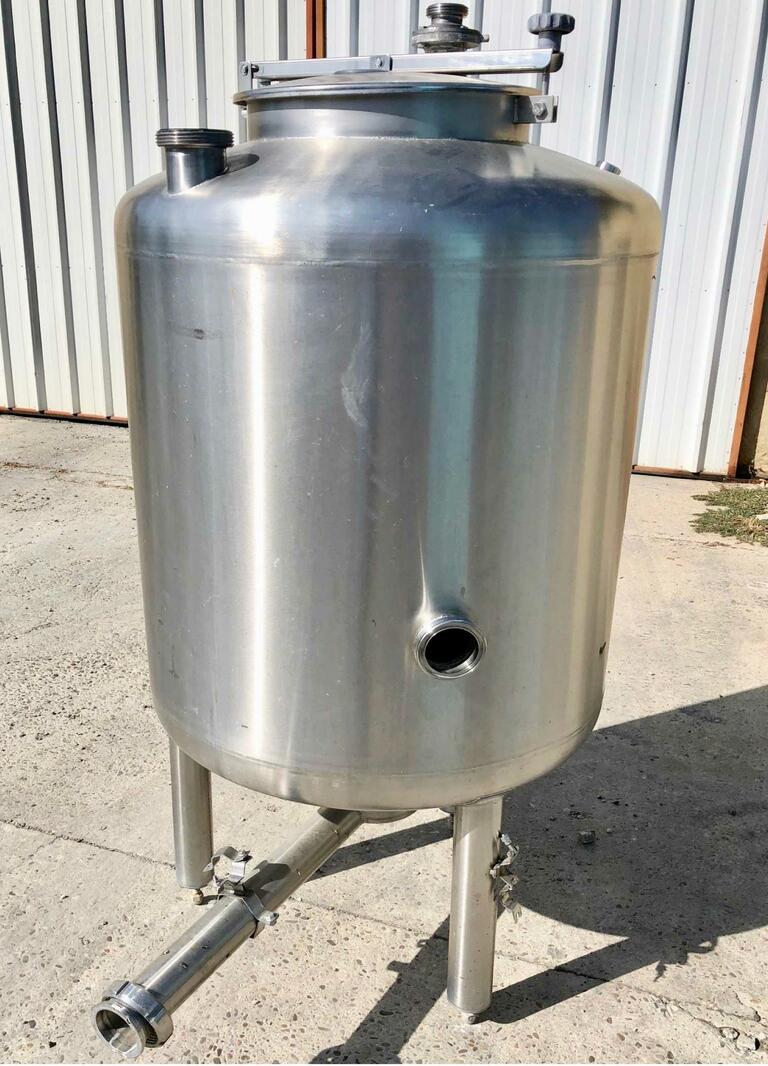 Cuve inox cylindrique - Volume : 500 litres - Occasion