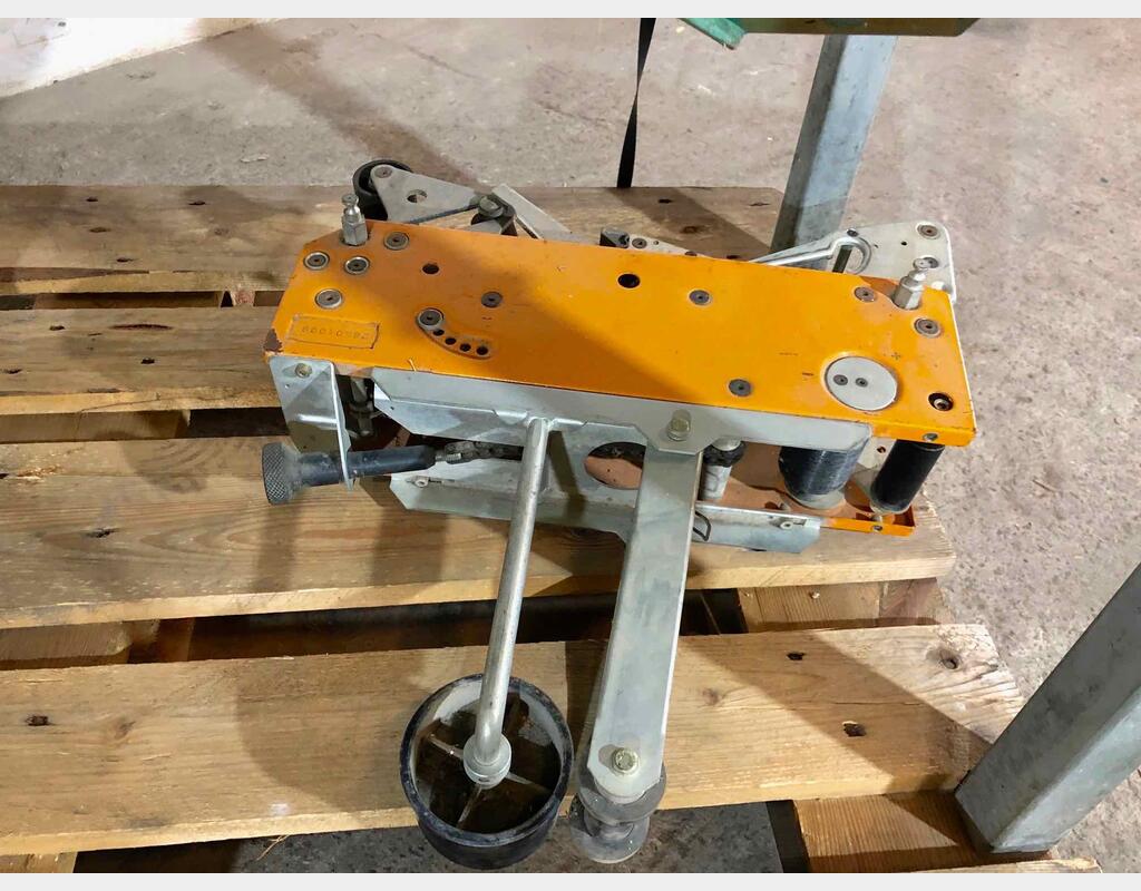 The scotcheuse a bottling equipment | ARSILAC