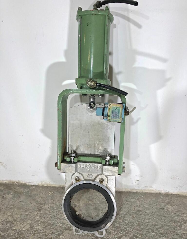 Vanne guillotine inox DN150 PN10 005595